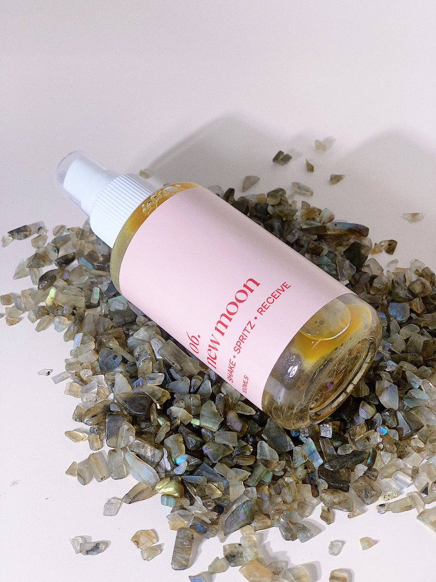 New Moon Spritz – The Curators Club